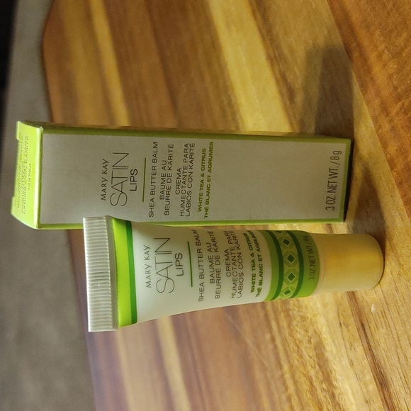 Mary Kay | Makeup | Mk White Tea Citrus Satin Lips Shea Butter Balm ...